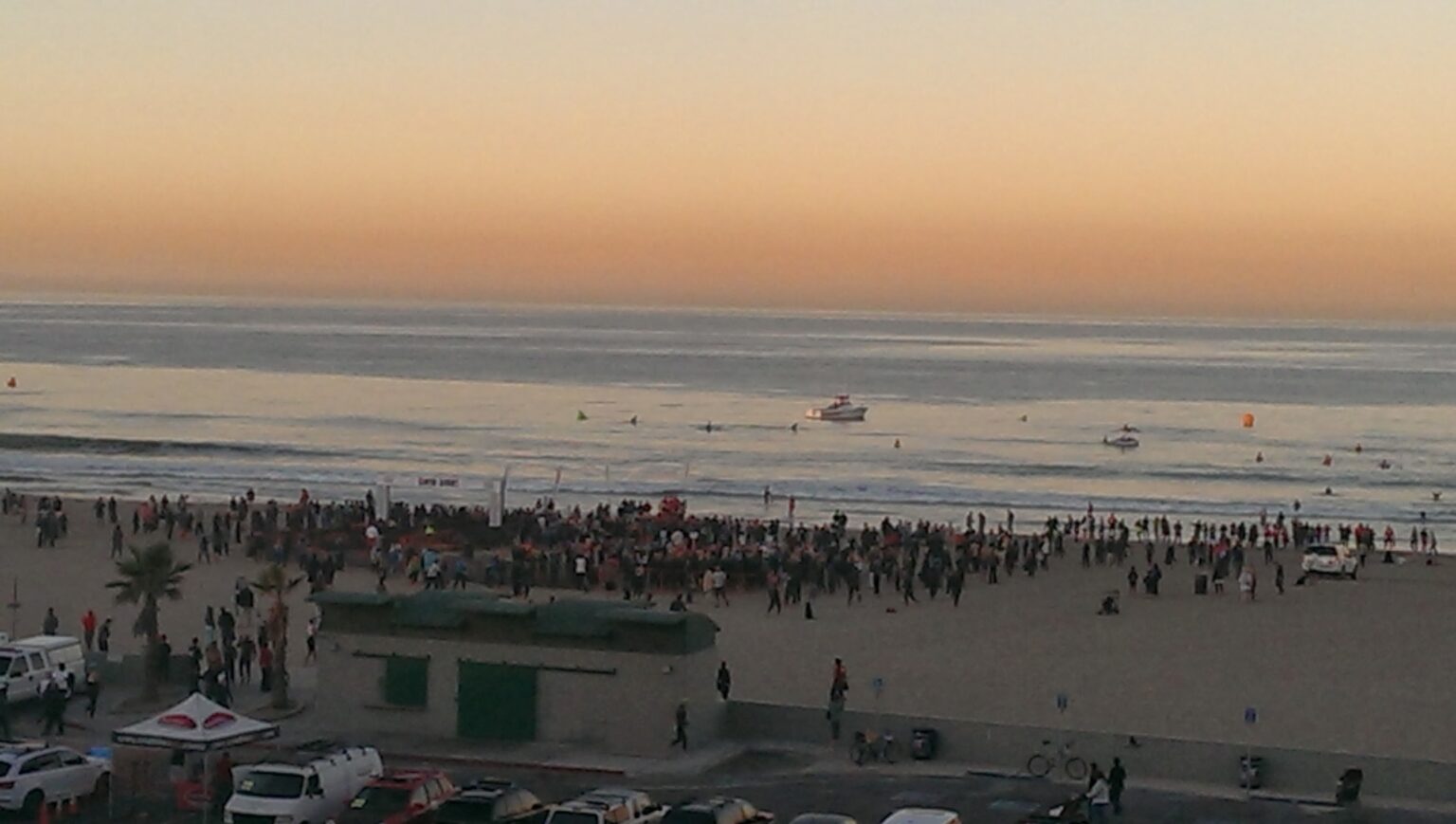 Venice Beach Boardwalk: A Kaleidoscope of Bohemian Bliss - Venice Beach ...
